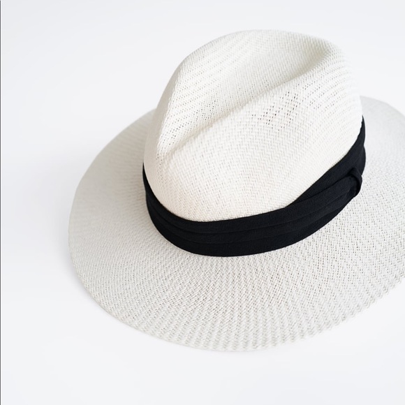 Zara | Accessories | Zara Hat With Contrasting Band | Poshmark